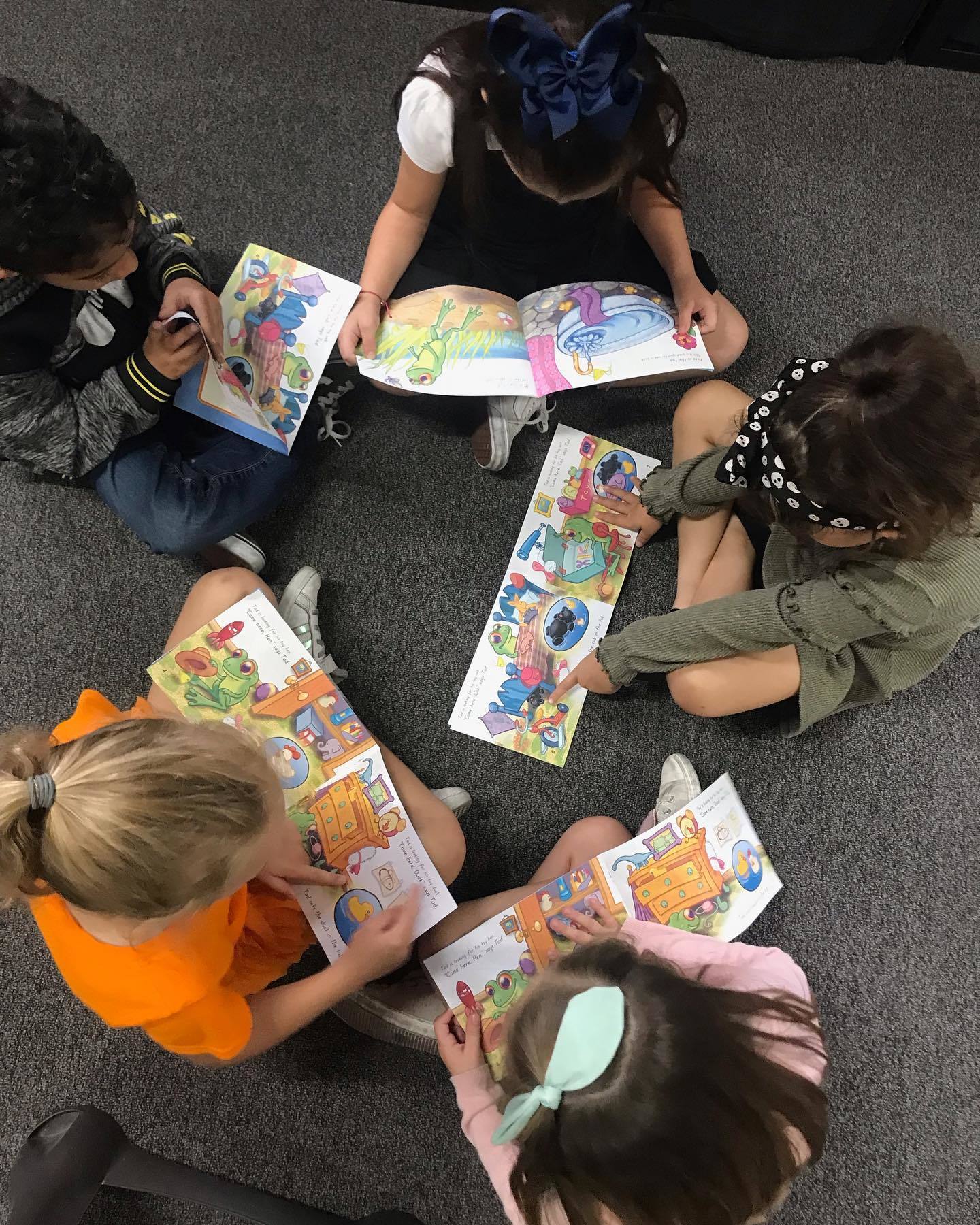 Kinder Collaborative Reading | Calvary Murrieta Christian School