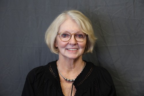 Calvary Chapel 14:6 - Susan Rodgers