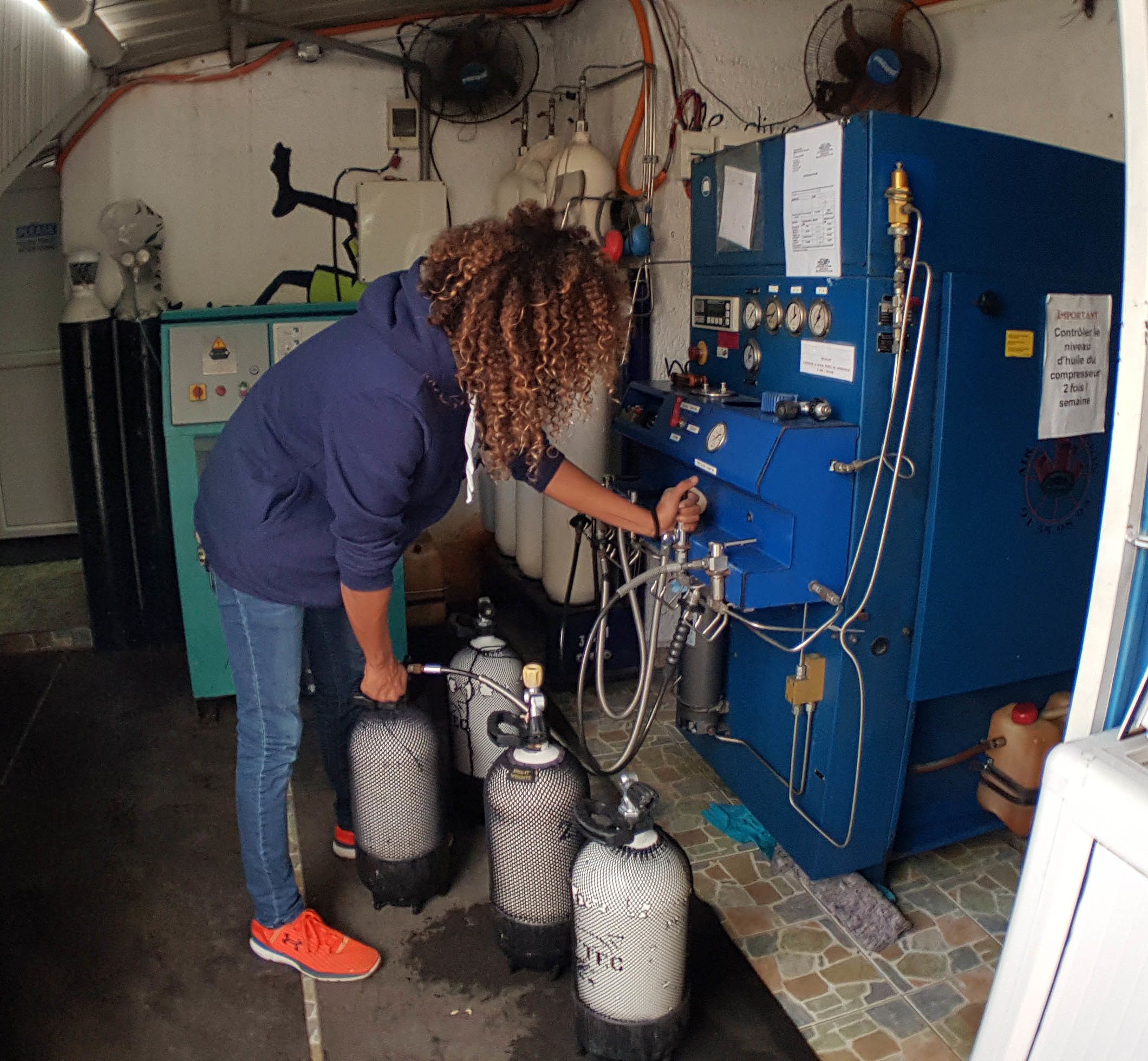 Preventing Breathing-Gas Contamination | DAN Southern Africa